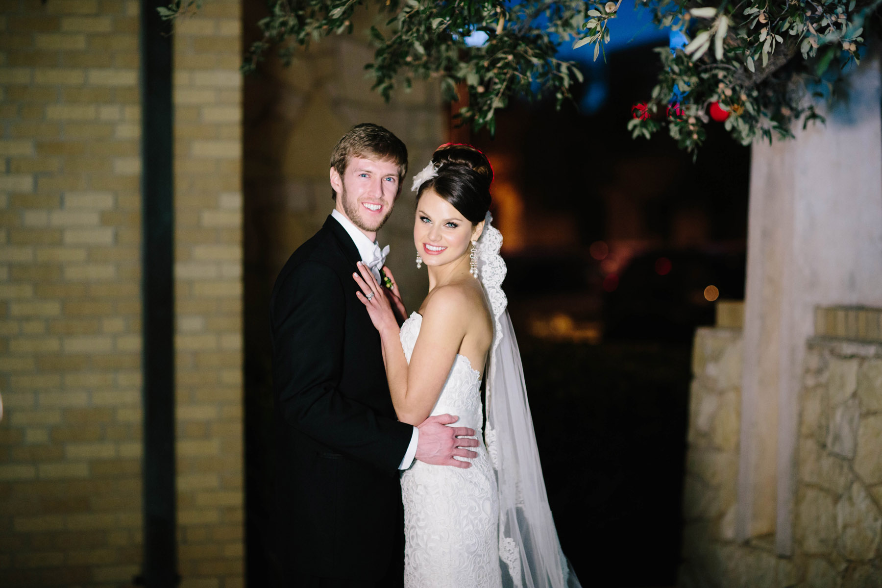 A Blowout Bash for a Couple Whose Faith Brought Them Together