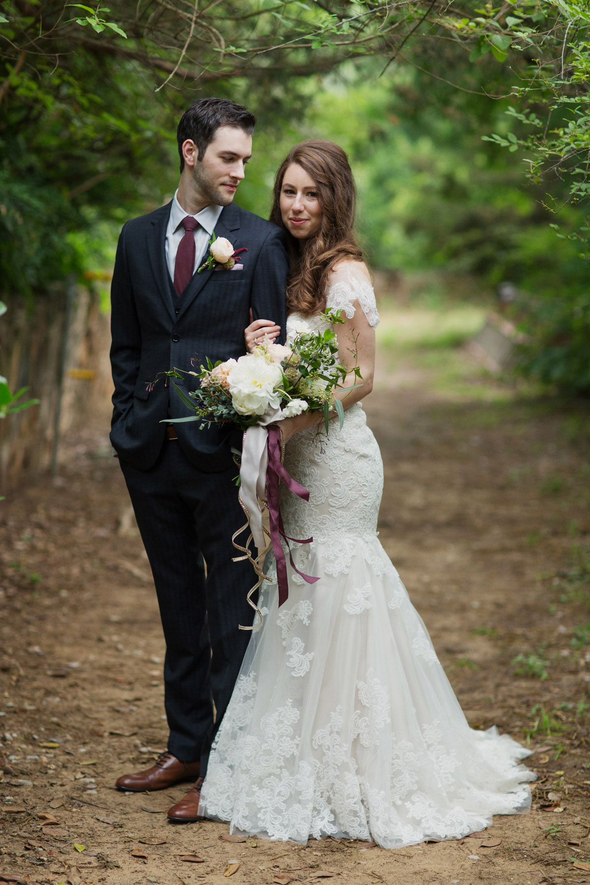 Becky Dixon and Aaron Clark's Romantic Fort Worth Wedding