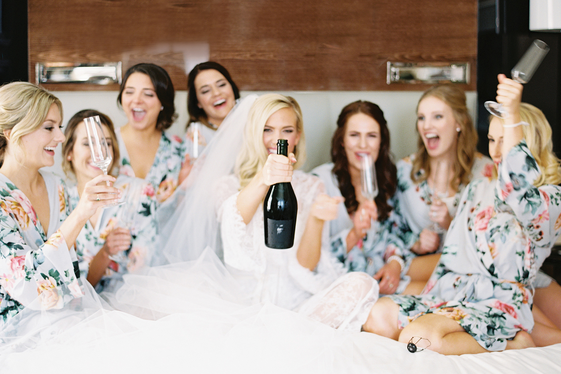 Tips for Creating the Ultimate Bridal Suite