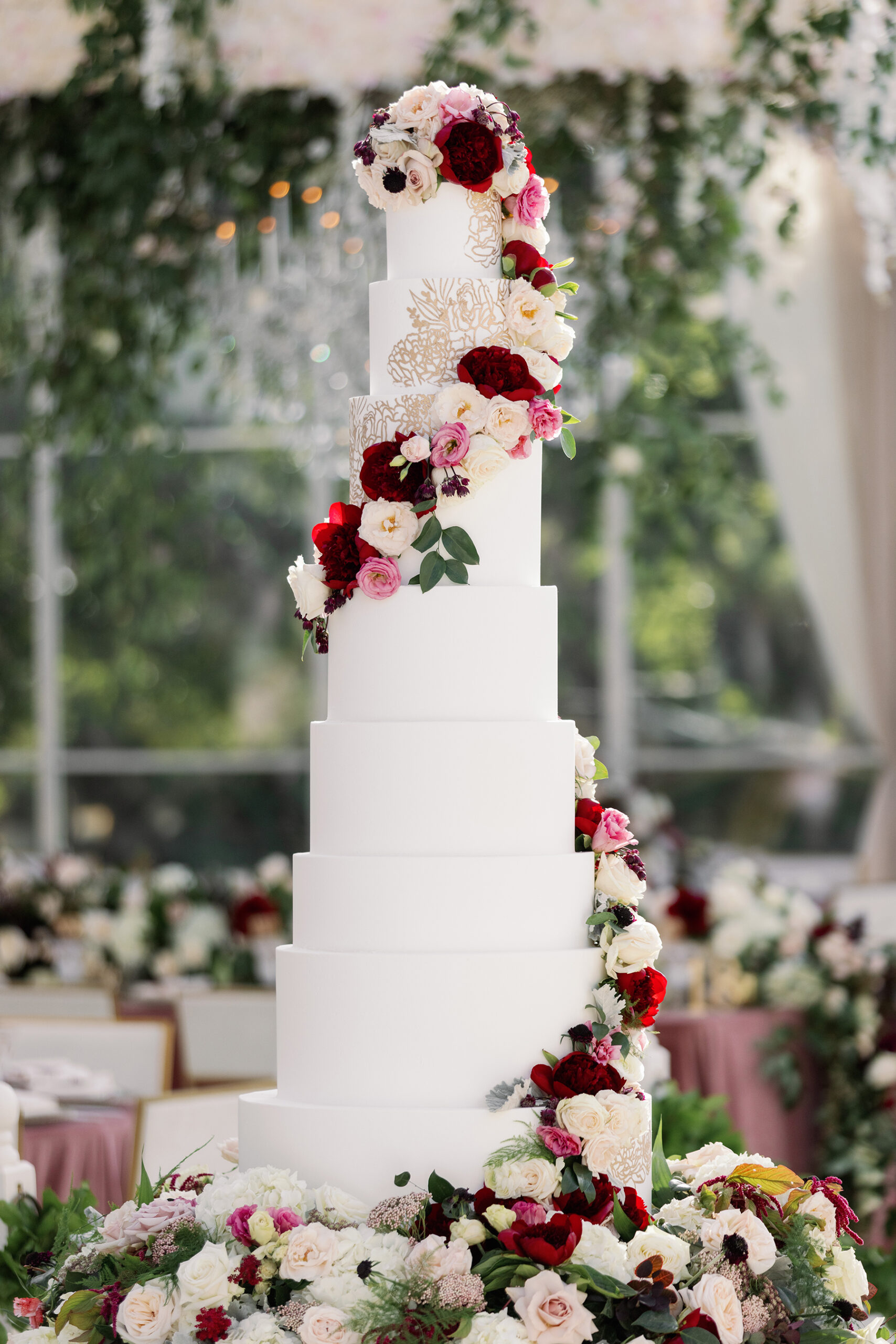 Wedding Cakes 2022 Red