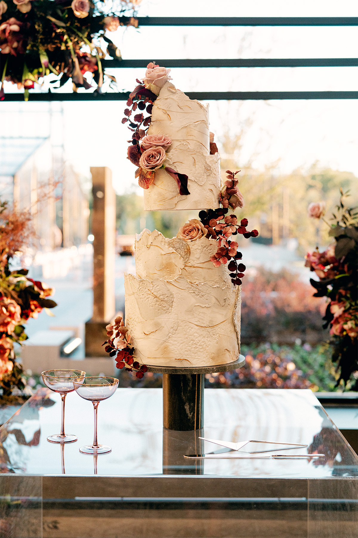 Julian-Leaver-Francisco-Diaz-wedding-cake