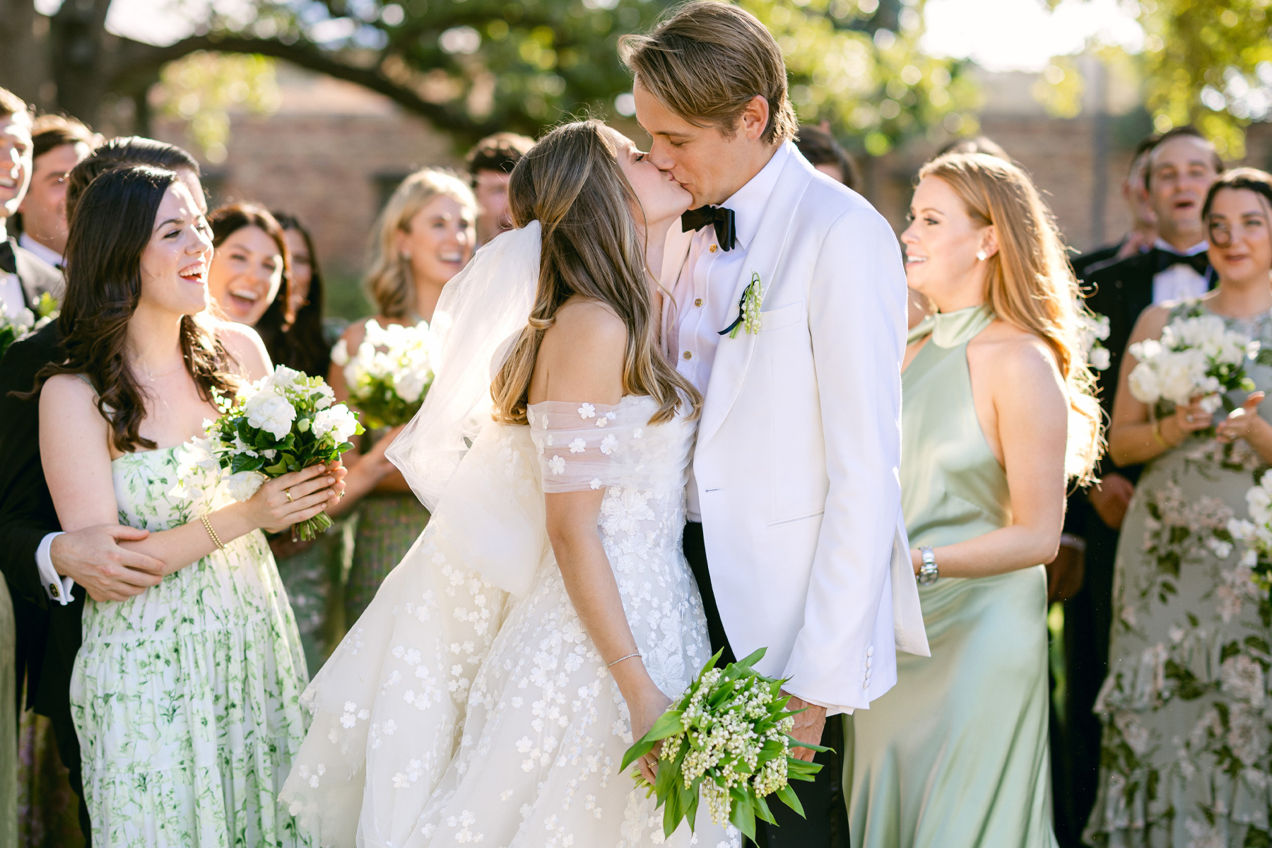 A Dreamy At-Home Wedding Inspired by the Bride and Groom's First Date ...
