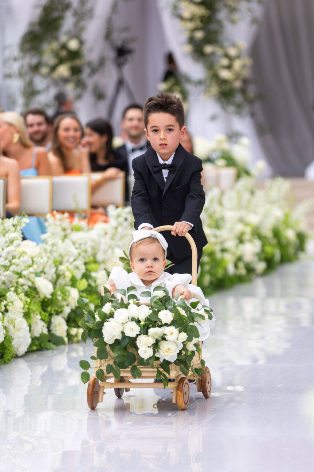 Savannah-Troutt-niece-and-nephew-VERT