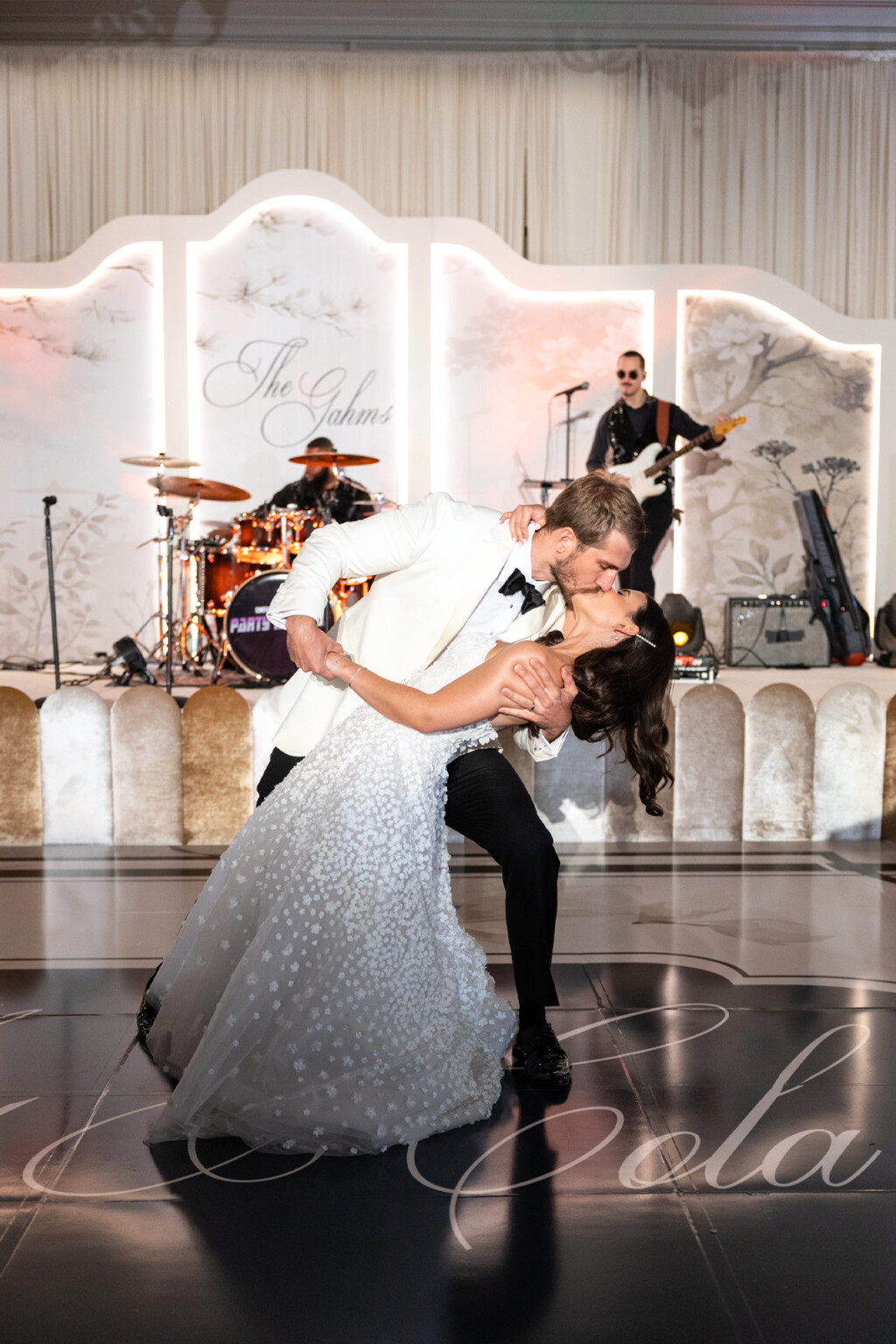 See Details From a Timeless Affair at The Ritz-Carlton Dallas